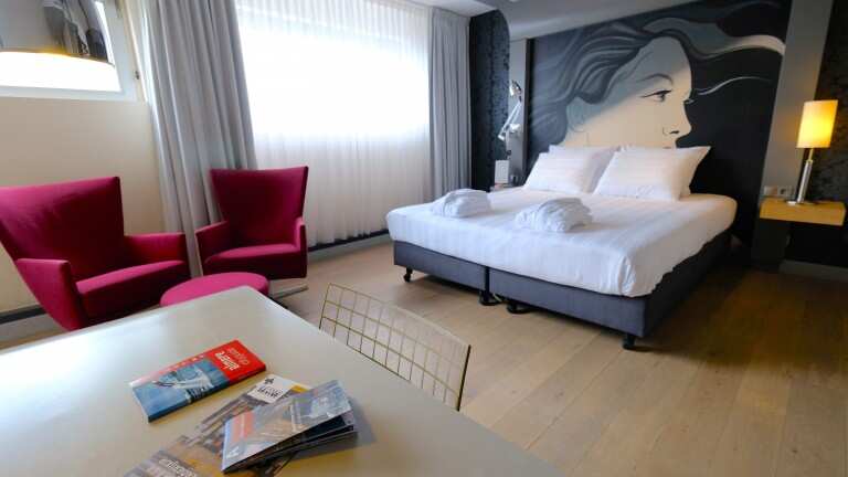 Leonardo Hotel Almere City Center in Almere - Voordeeluitjes.nl