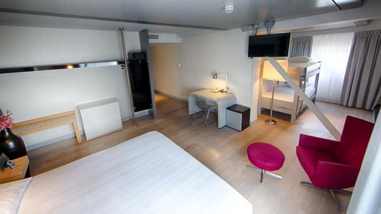 Leonardo Hotel Almere City Center in Almere - Voordeeluitjes.nl