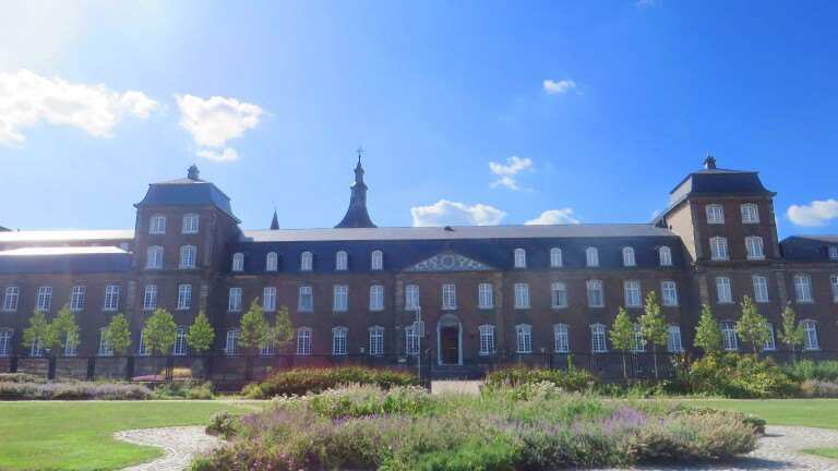 Abdij Hotel Rolduc in Kerkrade – Voordeeluitjes.nl